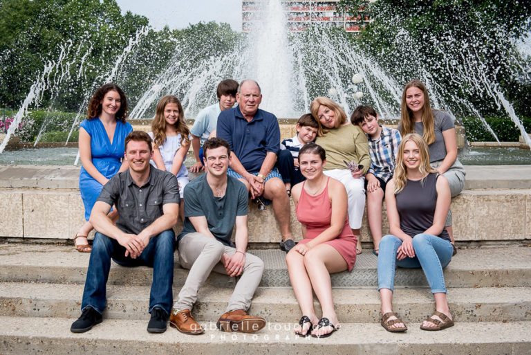 Multi-Family Photos at the Manitoba Legislative Building - Gabrielle ...